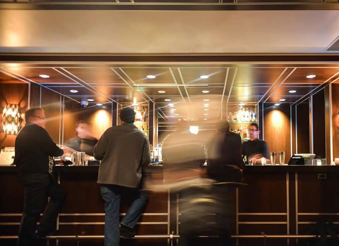 Bar-Web-1 – FLUX MAGAZINE