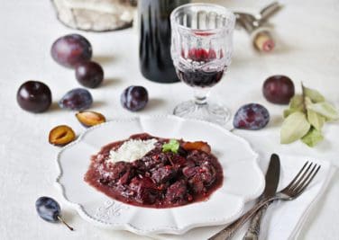 What To Do With Damson? The Best Damson Plum Recipes | FLUX MAGAZINE
